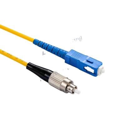 Cina 1 Conductor SC-FC Sm Simplex Indoor Fiber Optical Patch Cord per FTTH proveniente dalla Cina in vendita
