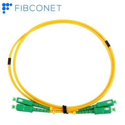 Cina Numero di conduttori 1 SC/APC-SC/APC Sm G652D Simplex Indoor Fiber Optic Patch Cord in vendita