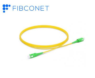 Cina Numero di conduttori 1 SC/APC-SC/APC Sm G652D Simplex Indoor Fiber Optic Patch Cord in vendita