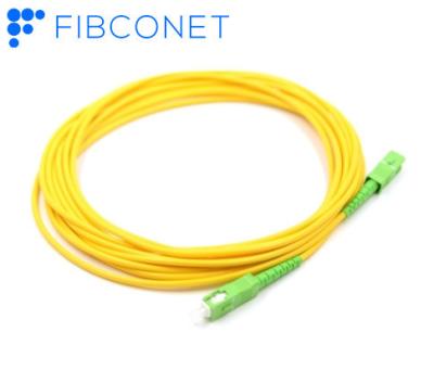Cina Numero di conduttori 1 SC/APC-SC/APC Sm G652D Simplex Indoor Fiber Optic Patch Cord in vendita