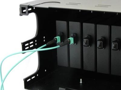 Cina 1000 n Fibra ottica FTTH Cassetta ottica MPO MTP Soluzione modulare per la comunicazione in vendita