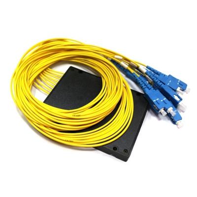 Cina Connettore in fibra ottica SC APC/UPC a bassa perdita di inserimento per rete FTTX in scatola ABS in vendita