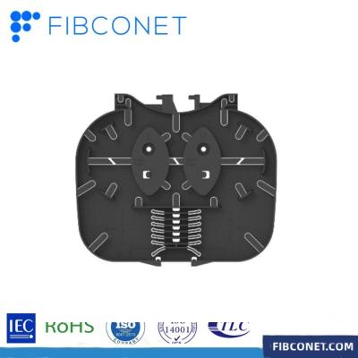 Cina FTTH 8Cores impermeabile SC APC Adapter Splice Box Terminal Distribuzione Box in 300*270*95mm Dimensione in vendita