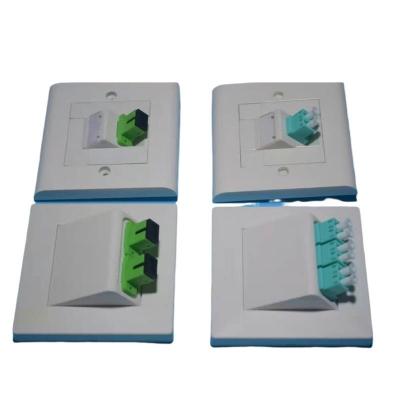 Cina 2/6/8 Port LC SC APC UPC Semplex/Duplex Wall Outlet Box per il montaggio in vendita
