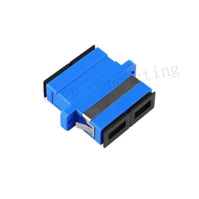 Cina 4G Network Compatible PBT Material SC Adapter per applicazioni FTTH SX/DX Fiber Cores in vendita