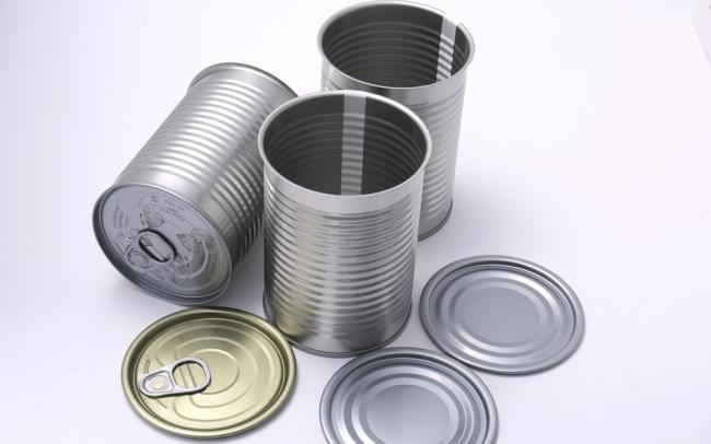 Close-up of Sauce Tin Can design