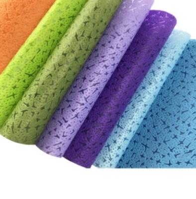 China 100% Virgin Recycled Rolls Fabrics Textiles Non-woven Embossed Fabric for sale