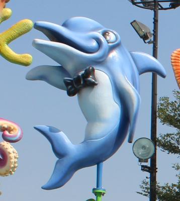 China Fiberglass Kids Spray Park Equipment , Dolphin Water Spray Toys for sale