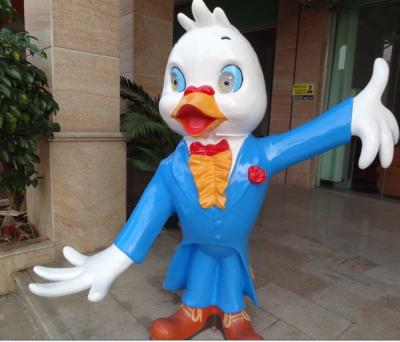 China Donald Duck Statue with Water Spraying Toy for Water Park for sale