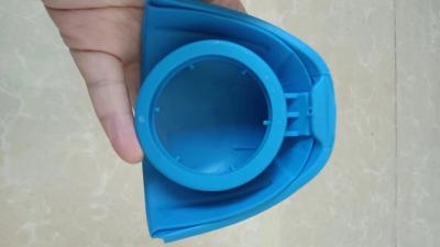 Cina 6V0955485 Copertina del serbatoio del liquido del parabrezza auto in plastica blu per lavatrice di vetro per Audi VW SKODA in vendita