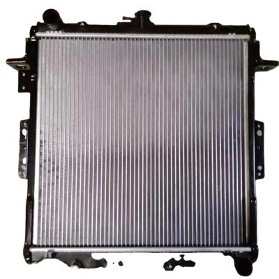 中国 TOYOTA LANDCRUISER 96-98 MT Auto Cooling Radiator PA 16400-17071 16400-17300 for Toyota 販売のため
