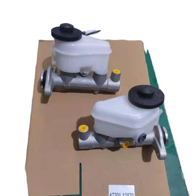 Cina Corolla AE100 EE100 Toyota Car Brake Master Cylinder with Part Number 47201-12870 in vendita