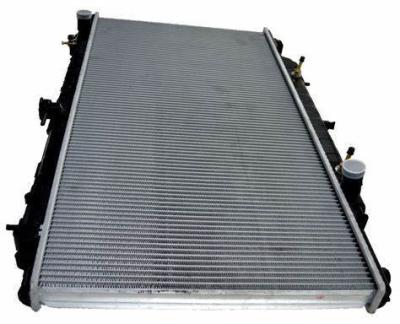 Cina 21460-VB201 Radiator for Nissan Patrol GU Y61 97-01 Auto Manual 2.8L 3.0L Turbo Diesel in vendita