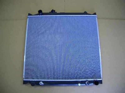 Cina Engine Cooling Radiator For Toyota Landcruiser 16400-67140 16400-67121 16400-67120 in vendita