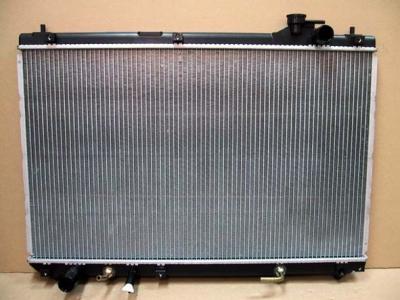 Cina Engine Cooling Radiator For Toyota Landcruiser 16400-67140 16400-67121 16400-67120 in vendita