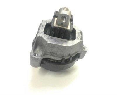 Cina 22116883514 Engine Mounting BMW G30 Touring G31 Gran Turismo G32 Engine Mount in vendita
