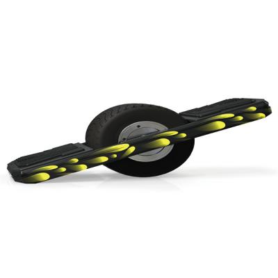 中国 700W 13m/H 1の車輪の自己のバランスをとるスケートボード10.5Ah 販売のため