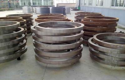 中国 炭素鋼は車車輪の縁、標準外 42CrMo 30CrMo 50Mn のための鋼鉄リングを造りました 販売のため