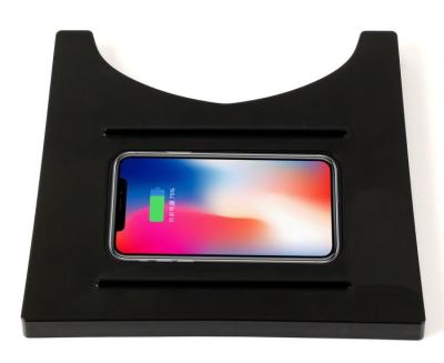 China OE-Fit Car Wireless Charger with qi For HONDA Vezel, RX-V 15-18 fast chargers 10W in car chargers with 3 coils à venda