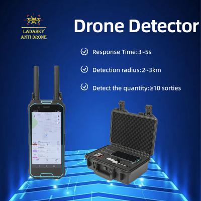 China Portable UAV Detection Device with 6-inch Touch Screen 3-4 Hours Operation and Real-Time Detection for 1-2km Range for sale