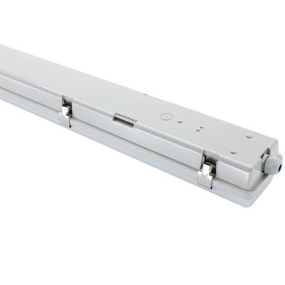 Cina Batten collegabile a LED a prova d'umidità senza sfarfallio stabile 220 V-240 V in vendita