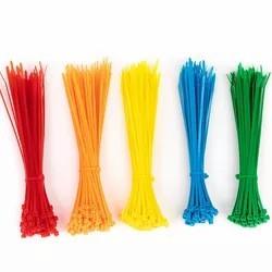 China Produtos plásticos do corredor quente feito sob encomenda que moldam com cinta plástica da extrusão/cinta plástica plástica da injeção à venda