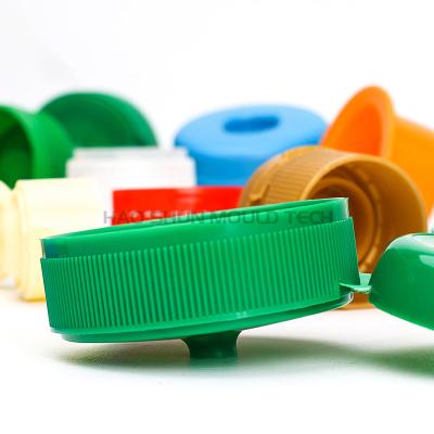 中国 Customized Plastic Injection Molding Parts in ABS PC Nylon with Various Surface Finishes and Color Options 販売のため