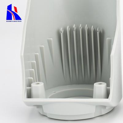 Cina Lo stampaggio ad iniezione di plastica dell'HDPE DMDA parte la progettazione dell'OEM per medico aerospaziale in vendita