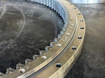 China CT E110 Draaiend lager Draaiende ringgraver Te koop