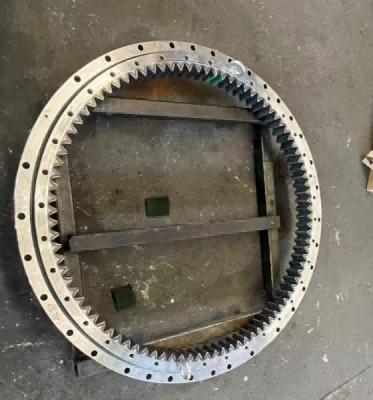China Yn40f00042f2 Slewing Bearing Slewing Ring Excavator SK200-10 SK220 Te koop