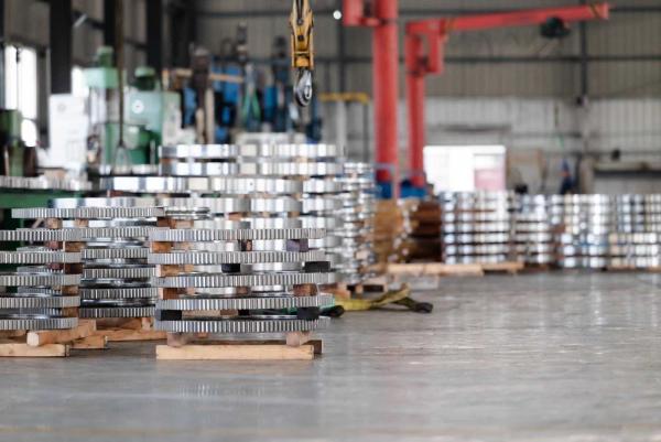 Quality ISO9001 Three Row Roller Slewing Bearing Ring Swing Circle For Mining Equipment for sale