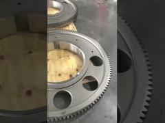 ピニオン ギヤ