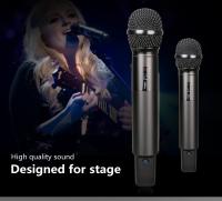 China 6dBuV Sensitivity UHF Wireless Microphone For Singing Speech Teaching for sale