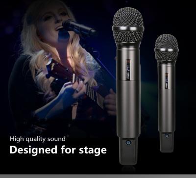 Cina Sincronizzazione senza fili del trasmettitore di frequenza ultraelevata Live Recording Microphone 100V-240V dello studio in vendita