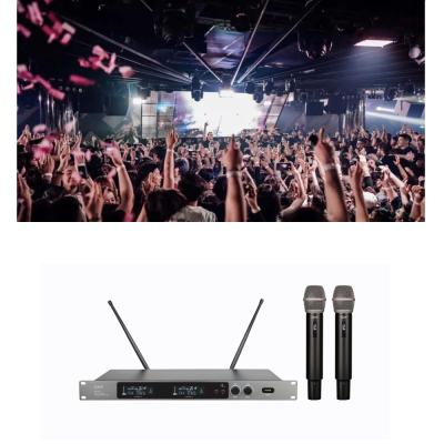 China Rechargeable Handheld Design D733 Digital Professional Uhf Wireless Microphone Mic System for sale