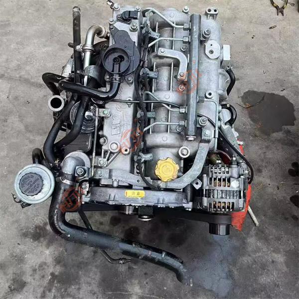 Quality Jiangling Landwind Diesel Used Car Engine 2.4 AWD VM R-425 115kw 3800rpm Second for sale