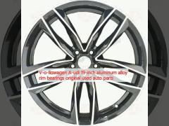 V-o-lkswagen A-udi 19-inch aluminum alloy rim bearings original used auto parts