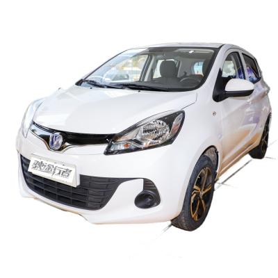 中国 301km 純電動 クルージング範囲 チャンガン E-スター 5人座用車 電動車 販売のため