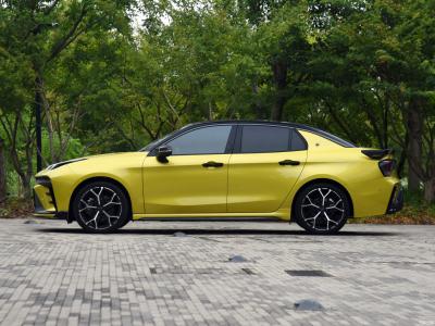 中国 2023 Lynk Co 03 2.0TD オートマティック セダン 5 座 5 エアバッグ TPMS 最高速度 250KM 販売のため