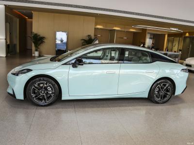 Cina 2023 GAC Aion Hyper GT 560 Hybrid Energy Automobile con trazione posteriore e 5 posti in vendita