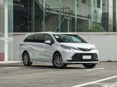 Cina 2022 1.5L Clean Version 4 porte 5 posti Sedana ibrida a benzina con touch screen in vendita