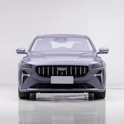 中国 ジーリープレフェス L 1.5TDハイブリッド ルックスセダン 4 進出シフトとフロント 1 リア 1 ラダー 販売のため