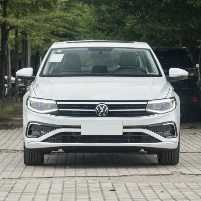 中国 電気運転席調整 2023 Bora 200TSI DSG AT 5人座コンパクト燃料車 販売のため
