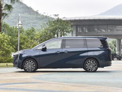 中国 5ドア7人乗り 中型MPV トランプチE8 マックスPHEVハイブリッド 150km走行距離 販売のため