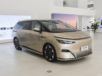 Cina Come immagine Xpeng X9 2024 modello 702 super lunga durata della batteria PRO con 235KW potenza totale del motore in vendita