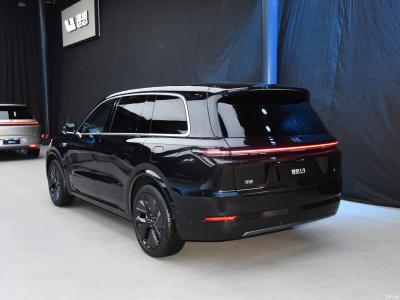 Cina 330KW EVR Extended-range Lixian L9 Li9 Max Black Plug in Hybrid Electric Car Esteso in vendita