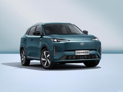 Cina Changan Qiyuan Q05 125 MAX Hybrid Ev auto Batteria al litio Prodotta a massima velocità 180 KM/h in vendita