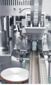 China Automatic Bottle Press Capping Machine 180 Bottles/Min for sale