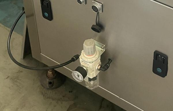 Quality Hygienic Flow Automatic Bottle Cleaning Machine 10-300ml Bottle Size for sale
