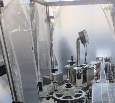 China MediLabel Automatic Label Applicator Machine For Bottles for sale